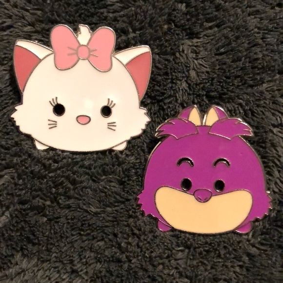 Disney | Accessories | Disneyland Paris Large Marie And Cheshire Pin ...